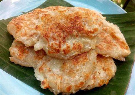 Delicious Thai Banana Dessert In A Pan