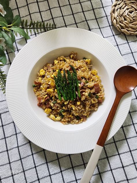 아스파라거스 요리 베이컨 아스파라거스 볶음밥 혼밥 메뉴