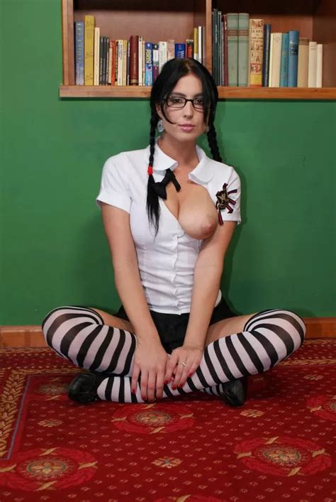 Exposing One Boob In A Library Nudes LaBeauteFeminine NUDE PICS ORG