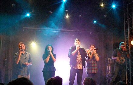 Pentatonix — Wikipédia