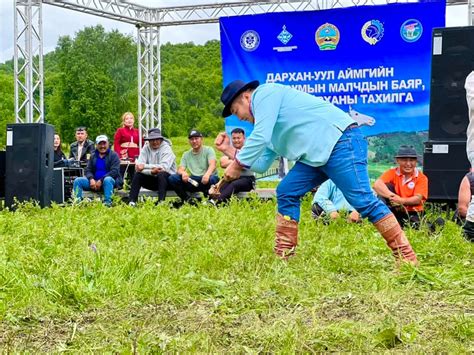 Малчдын баярын “Сээр цохих” тэмцээн боллоо