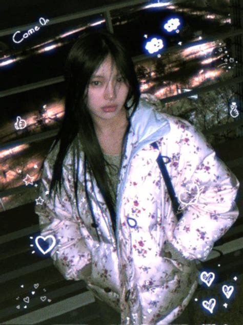 ꪀׁׅꫀׁׅܻᨰׁׅյׁׅꫀׁׅܻɑׁׅ֮ꪀׁׅ꯱ׁׅ֒🐇에 있는 핀 연예인 패션 런웨이 패션