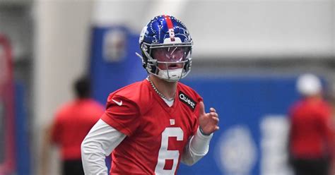 Jaxson Darts New York Giants Debut Could Arrive Early Athlon Sports