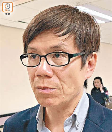 鄭家富賣車位 妻沽物業 套現860萬
