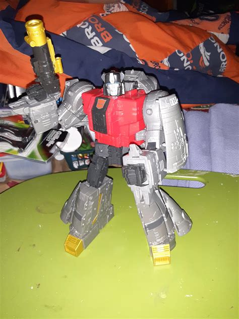 Really Digging These Leader Class Dinobots Cant Wait To Get The Rest R Actionfigures