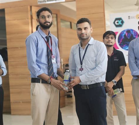 Vaibhav Sinha On Linkedin Hackathon Innovation Teamwork Quantumuniversity Chataibot Webdev