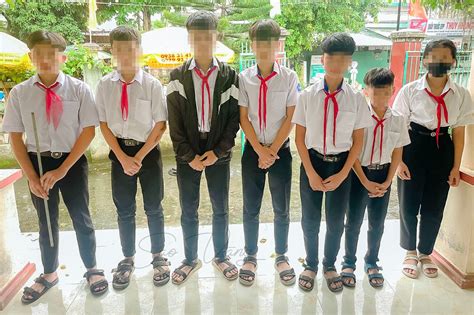 H C Sinh Thcs H N Nh Nhau Gi I Quy T M U Thu N B O D N Tr