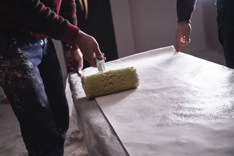 Расходятся обои что делать и как избежать этого впредь