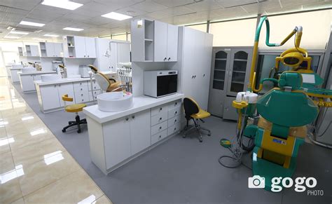 ФОТО Шүд эрүү нүүрний төв шинэ байрандаа орж хүчин чадал нь 2 дахин НЭМЭГДЛЭЭ