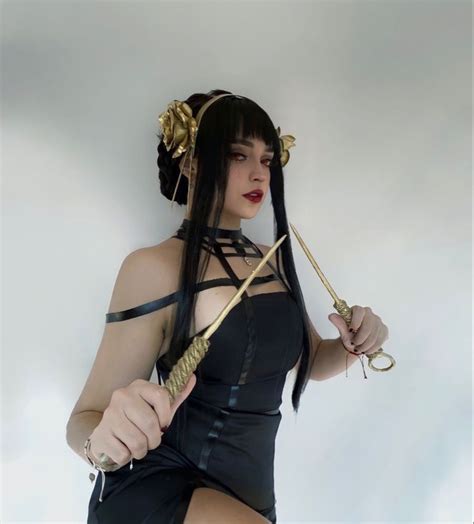 Yor Forger Cosplay Hallowen Costume