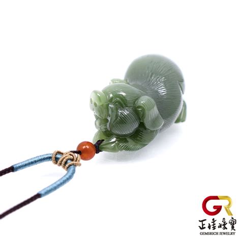 和田碧玉 頂級老礦碧玉 豬圓玉潤 41 8g 鴨蛋青碧玉吊墜 特製可調式棉繩 其他珠寶品牌 Yahoo奇摩購物中心