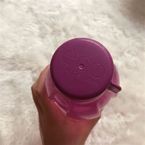 Botol Tupperware Ungu Kitchen And Appliances Di Carousell