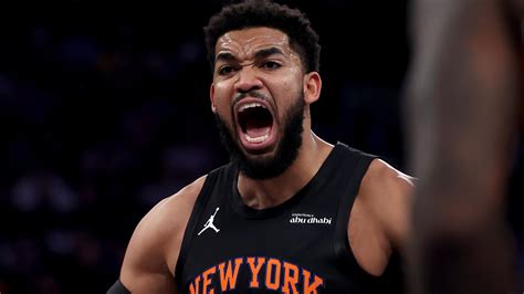 Karl Anthony Towns Dazzles Nba Fans Leads Knicks To Win Vs Heat With