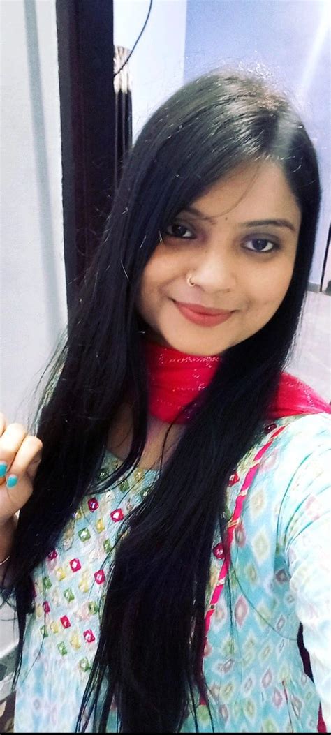 Roshni Yadav On Linkedin When You Dont Sleep Just Open Linkedin And Upload Your Pictures 😜😜 No