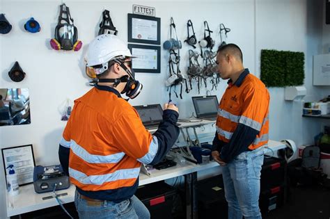 Book A Quantitative Face Fit Test Pro Safety And Training