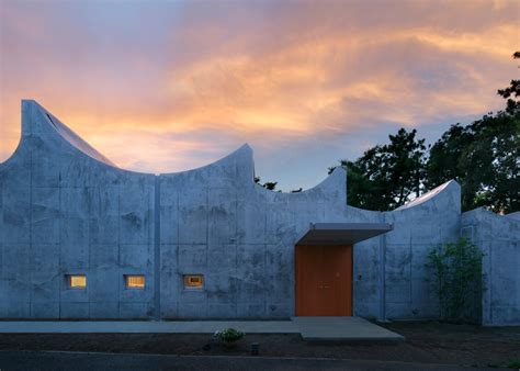 Six Curving Concrete Slabs Top A Japanese Church By Takeshi Hosaka