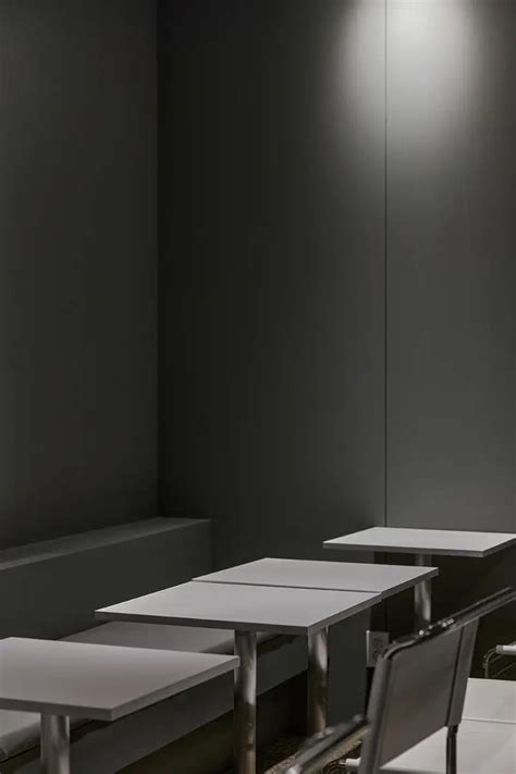 고급스러운 분위기 블랙톤 모던 컨셉 15평 베이커리 카페 인테리어 마포구 상수동