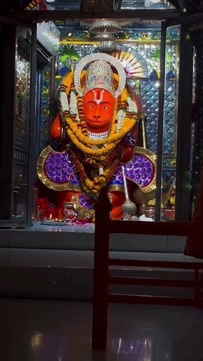 तेरा नाम तक सुन लूं तो ये दिल धड़कने लगता है इस कदर मोहब्बत है मुझे