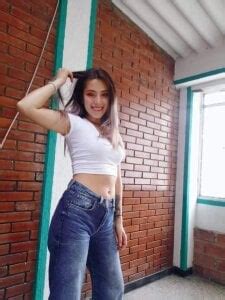 Alice Hott S Xxx Photo Albums With Erotic Pics Xhamsterlive