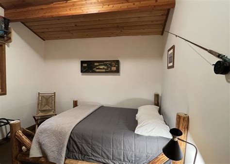 Danielle Lodge Brunners Lodge