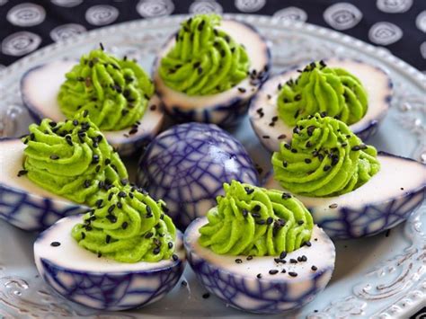 Halloween Deviled Eggs Spooky Treats For Holiday Festivities