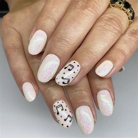 25 Coolest Music Note Nail Designs Youll Love Naildesigncode