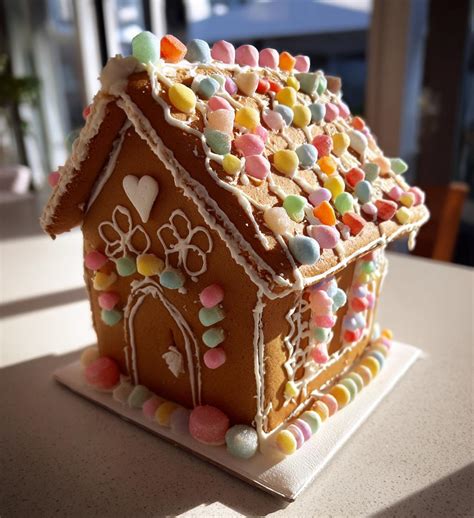 Gingerbread House Candy Create 5 Magical Edible Masterpieces Vihaad