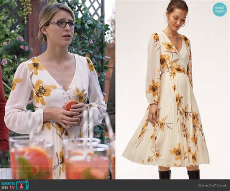 Wornontv Karas Floral Wrap Dress On Supergirl Melissa Benoist