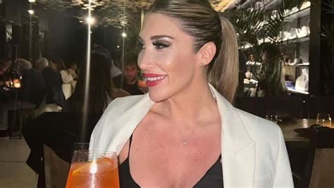 Qué Es De La Vida De Ayelén Paleo La Vedette Contó Cuál Es El único Amigo Que Le Queda