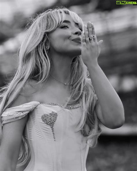 Sabrina Carpenter Instagram Sydney Eras Tour Gethu Cinema