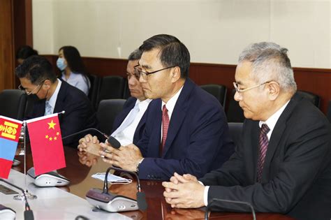 БОАЖ ын сайд Д Сарангэрэл Элчин сайд Цай Веньруйг хүлээн авч уулзлаа