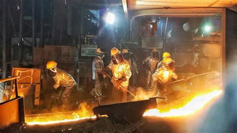 Melongok Tambang Dan Smelter Nikel Antam Di Sulawesi Bisnis