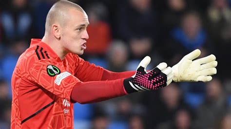 Výber šéfredaktora Brankár Chovan Je Bleskozvod Slovana V Búrke Hnevu Sportnet