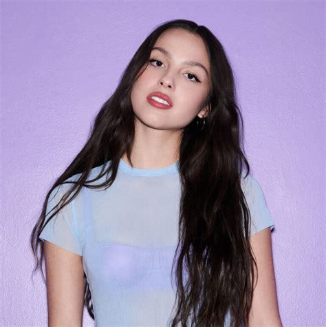 Olivia Rodrigo Est En Concert Au Festival Lollapalooza