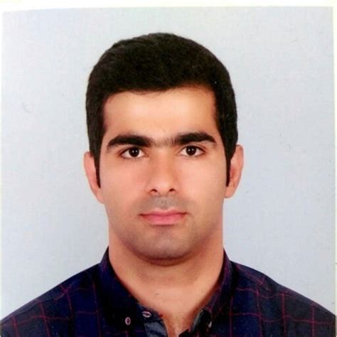 Amirhossein Ramezani Ahmadi Professor Assistant Phd Of Nutrition