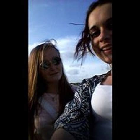 Stream Kiva Mcging Music Listen To Songs Albums Playlists For Free