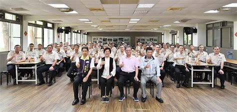 彰化縣長王惠美前往成功嶺 探視入營服役彰化子弟兵