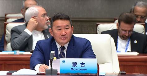 Ерөнхийлөгч Х Баттулга эх орондоо ирлээ