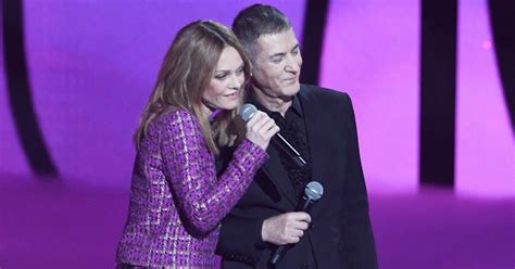 Vanessa Paradis Sublime En Robe Bustier Blanche Moment Magique Pour Ses 51 Ans Grande