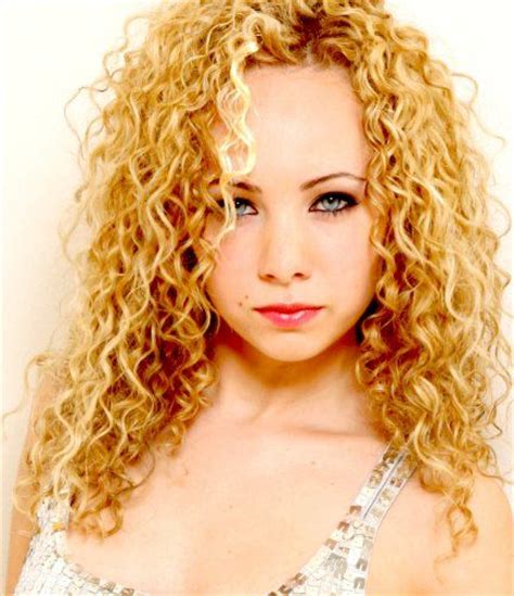 Ksenia Solo Lost Girl Photo 34082420 Fanpop