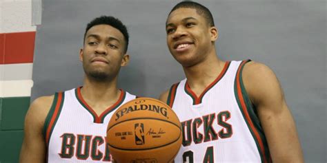 Milwaukee Bucks Preview 2014 2015 Playit Usa