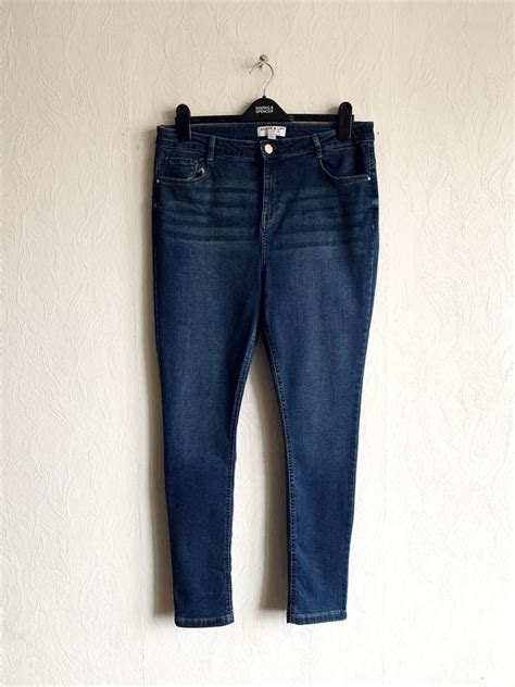 Стрейчеві джинси скінні — ціна 300 грн у каталозі Брюки Купити жіночі