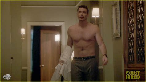 Scott Foley Goes Shirtless On Scandal See The Stills Here Photo