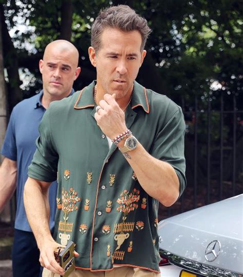 Will Justin Baldoni Blake Lively Settle Before Trial Expert Weighs In In Touch Weekly