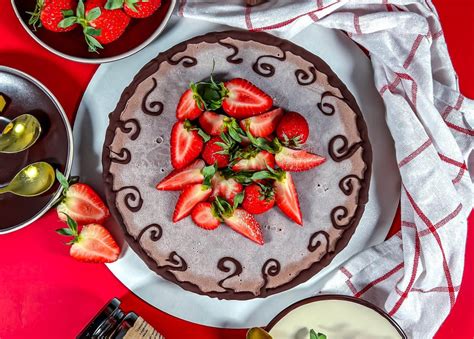 Сладоледена веган торта Нутела