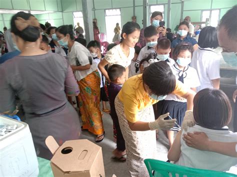 မဟာအောင်မြေမြို့နယ်၌ အသက် ၅ နှစ်မှ အသက် ၁၂ နှစ်အထိ ကျောင်းသား ကျောင်းသူ များအား ကိုဗစ် ၁၉ ရောဂ