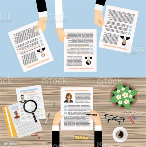 인적 자원 관리 개념 전문 직원 검색 작업 이력서 분석 서류 돋보기 스티커 메모 펜 플랫 디자인의 벡터 일러스트레이션 개발에 대한 스톡 벡터 아트 및 기타 이미지 Istock