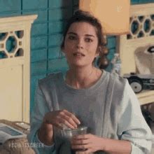 Alexis Schitts Creek GIF AlexisSchitts Creek Mmm Discover Share GIFs