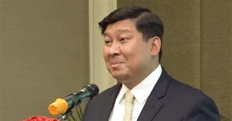 ឯកឧត្តម សាយ សំអាល់ រដ្ឋមន្រ្តីក្រសួងបរិស្ថាន មានប្រសាសន៍ថា ៖បង្កើនការដាំខ្លឹមច័ន្ទក្នុងសហគមន៍យើង