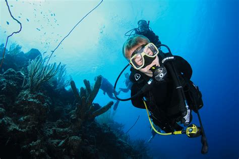 Dive Travel Essentials What To Pack For Your Cura Ao Dive Trip